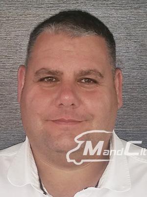 About Motorhomes & Caravans Ltd