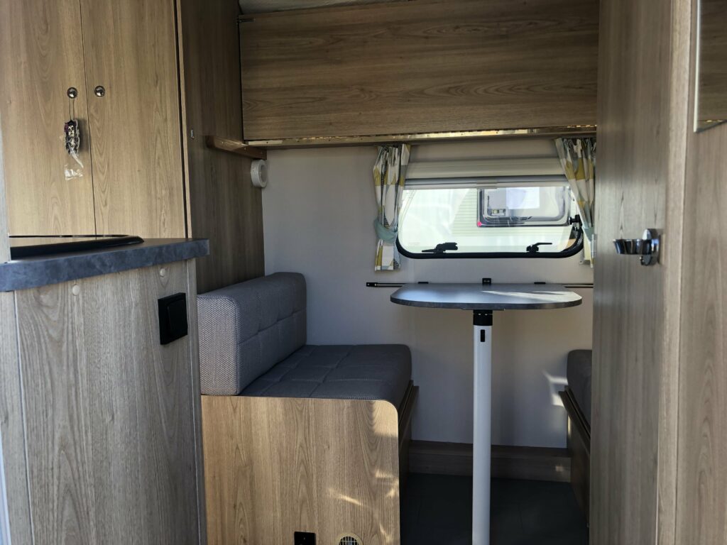 Elddis Xplore 304 (2020)