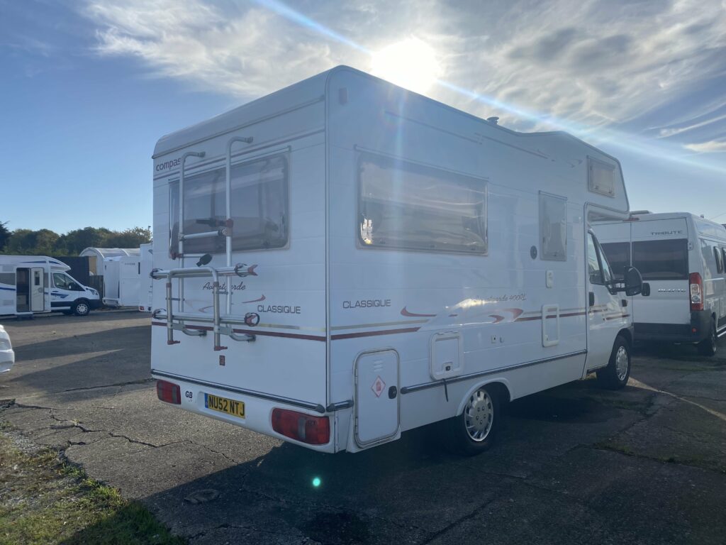 Compass Avantgarde 400RL 2002