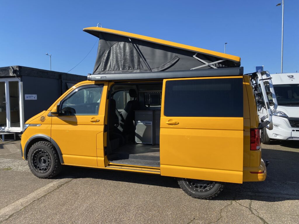 VW Transporter t28 Startline TDI 2021