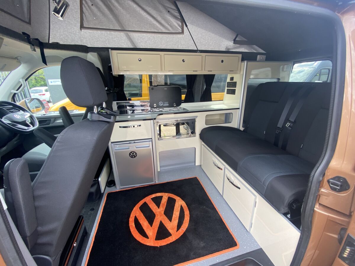 VW Transporter T28 Highline TDI 2020