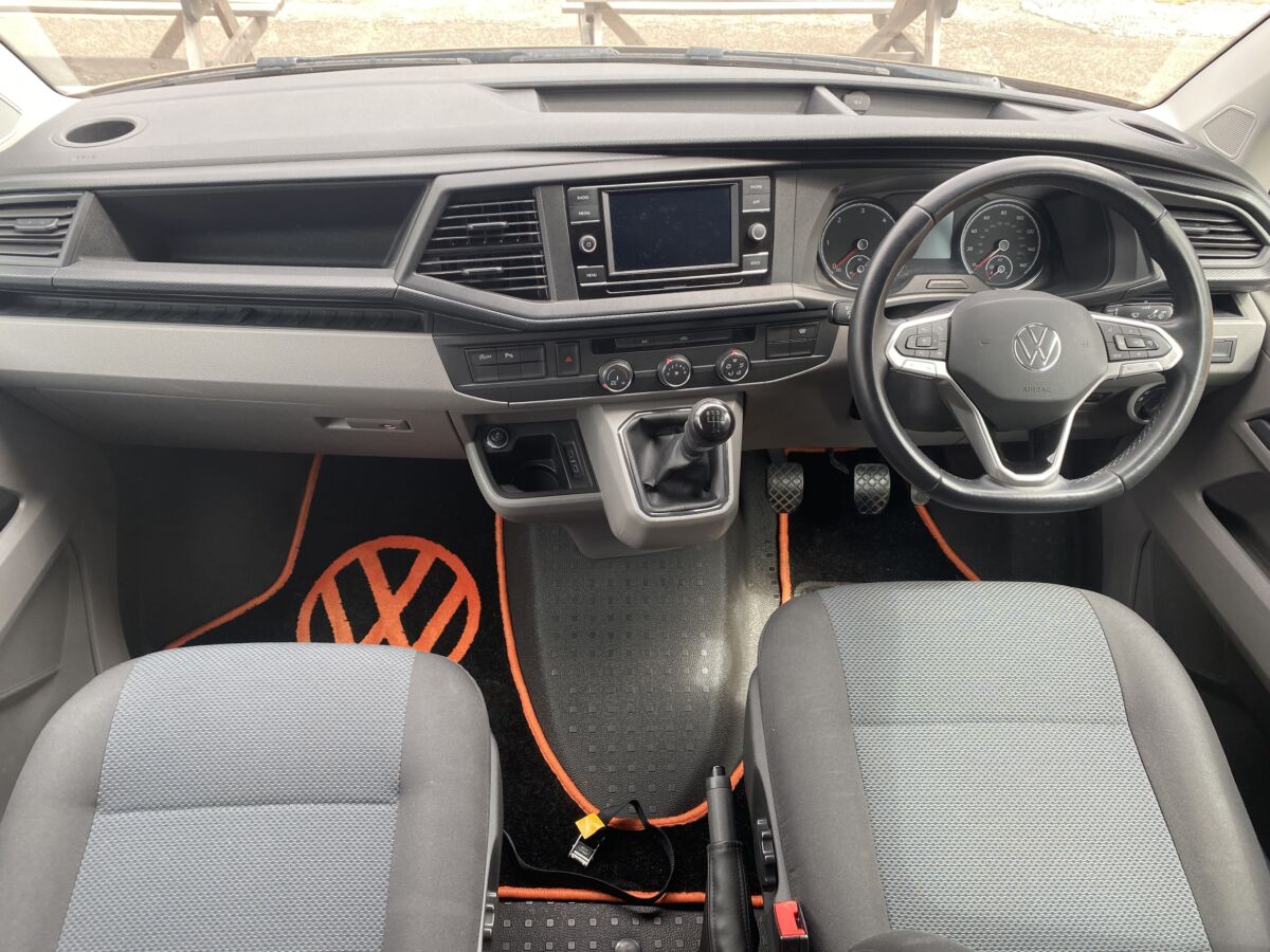 VW Transporter T28 Highline TDI 2020