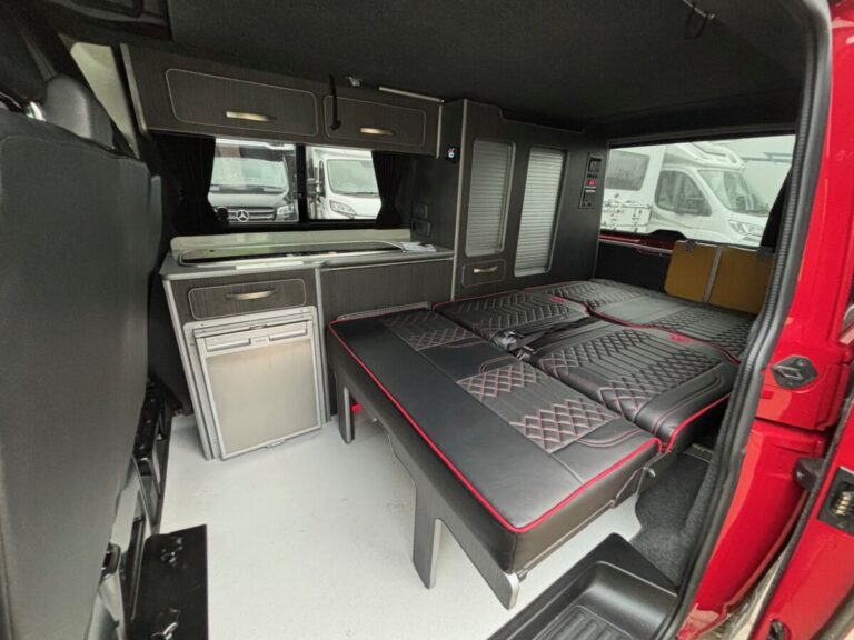 VW Transporter T28 Startline TDI 2022