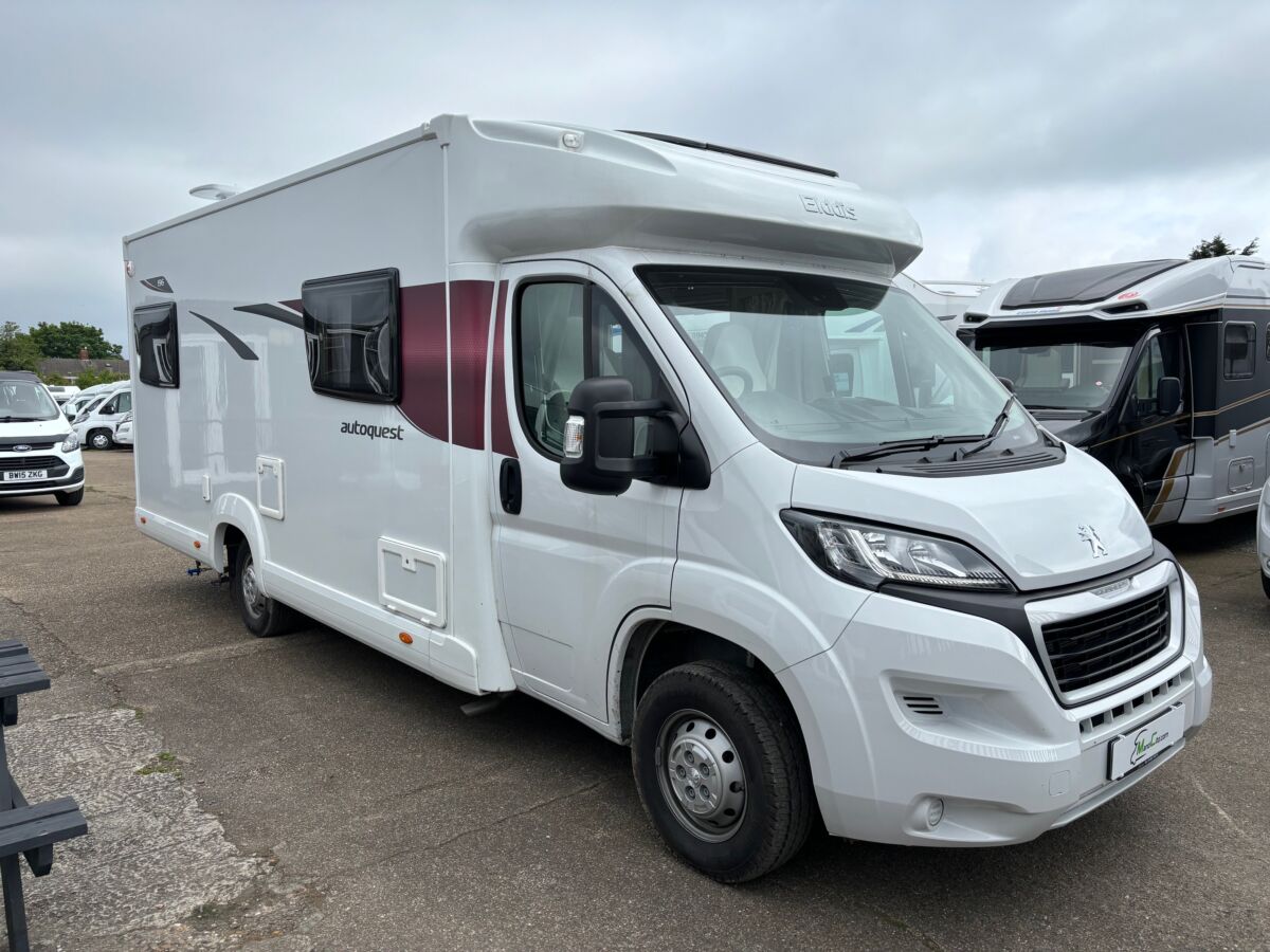 Auto-Sleeper Symbol 2004