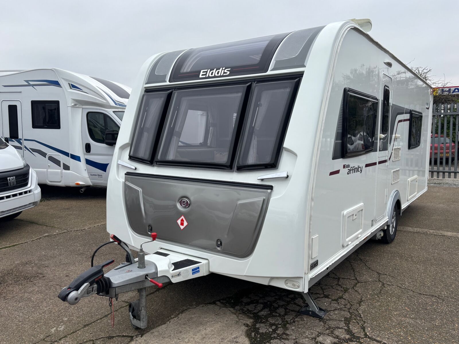 Elddis Affinity 574 2016